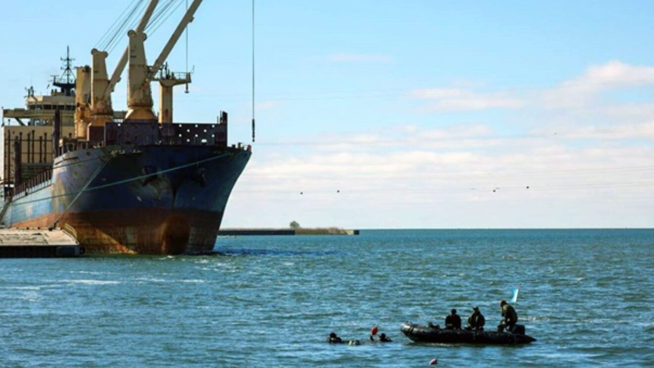 Delta clearance divers stay agile in Lithuania