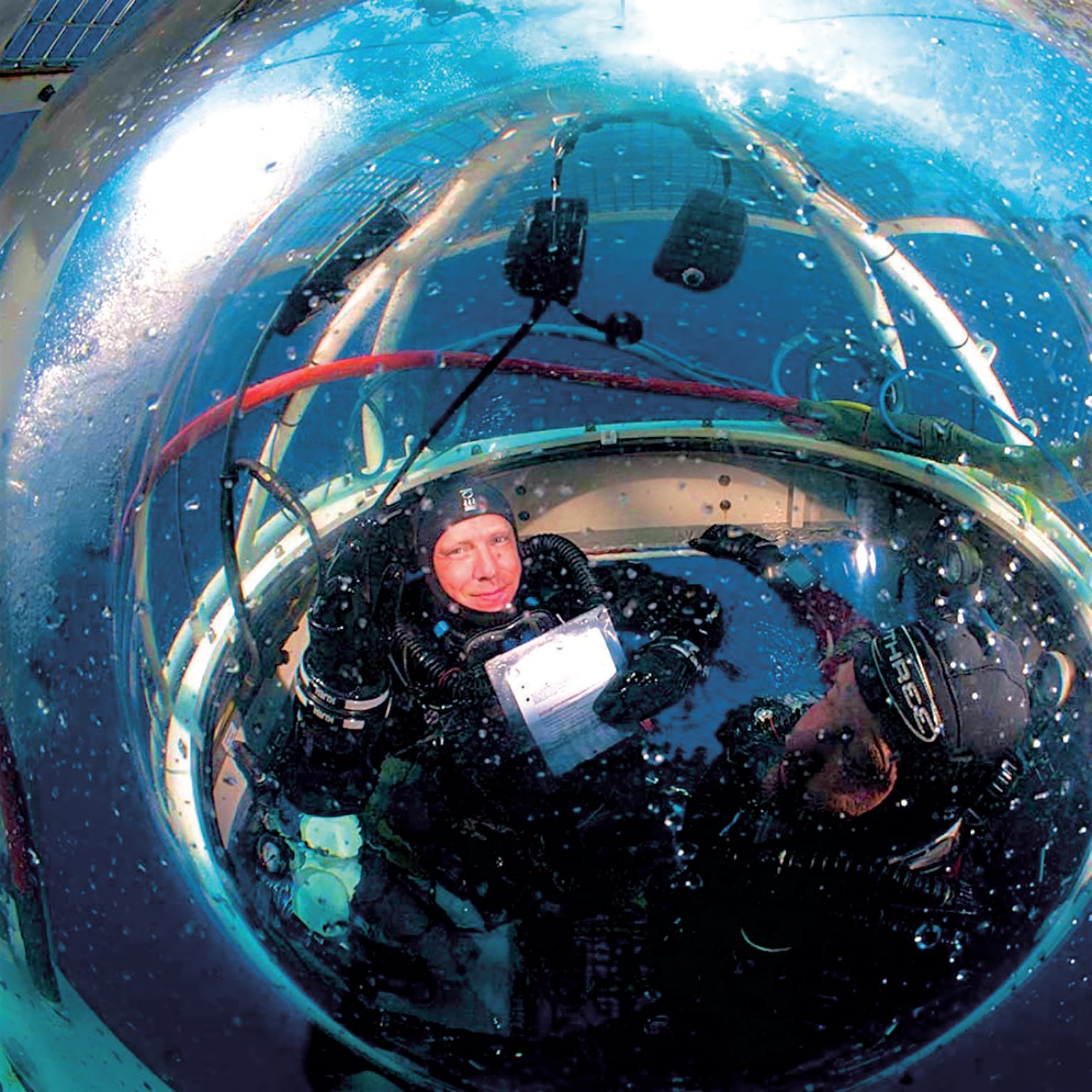 Extreme Underwater Filming: Lighting Challenges in Caves, Mines, and ...
