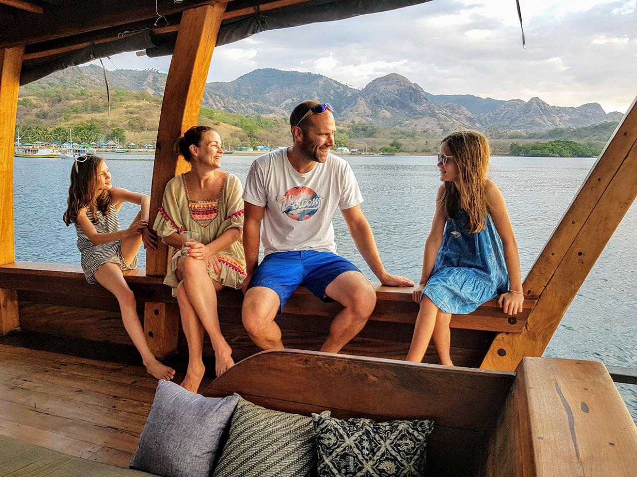 6 Top Tips When Liveaboard Diving With Kids