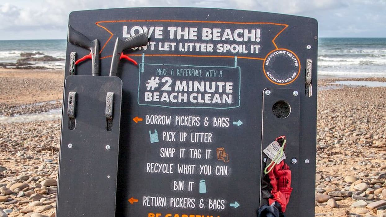 Beach cleaning station made out of marine rubbish