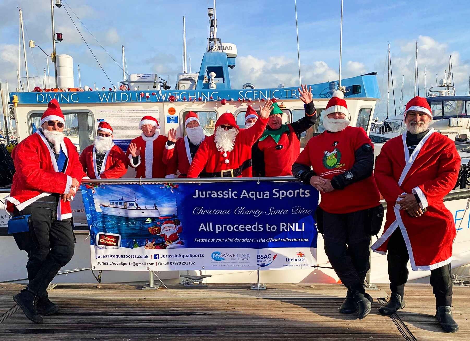 Santa divers get down for lifeboats at Christmas