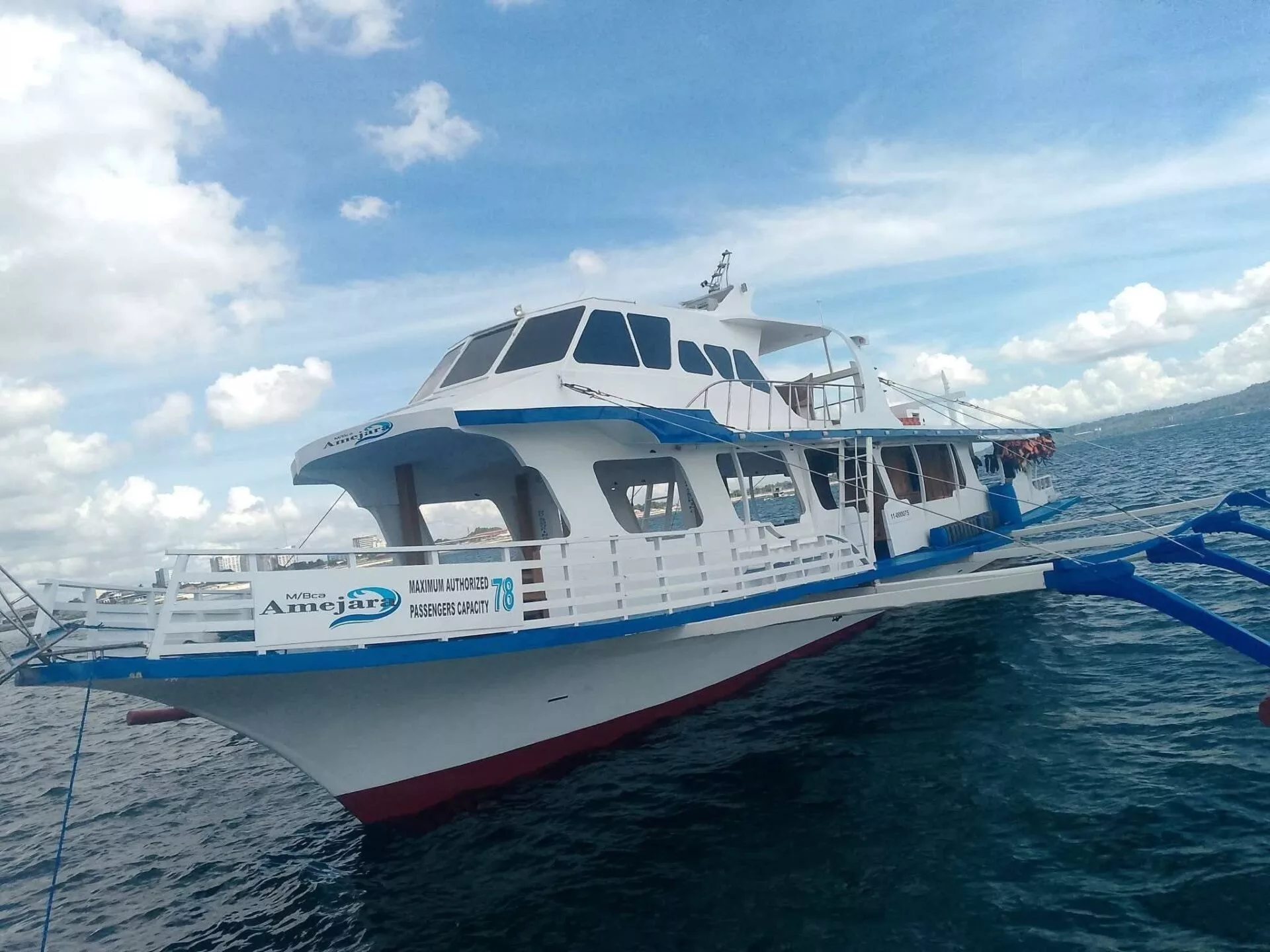 Philippine Coast Guard search for 11 missing divers